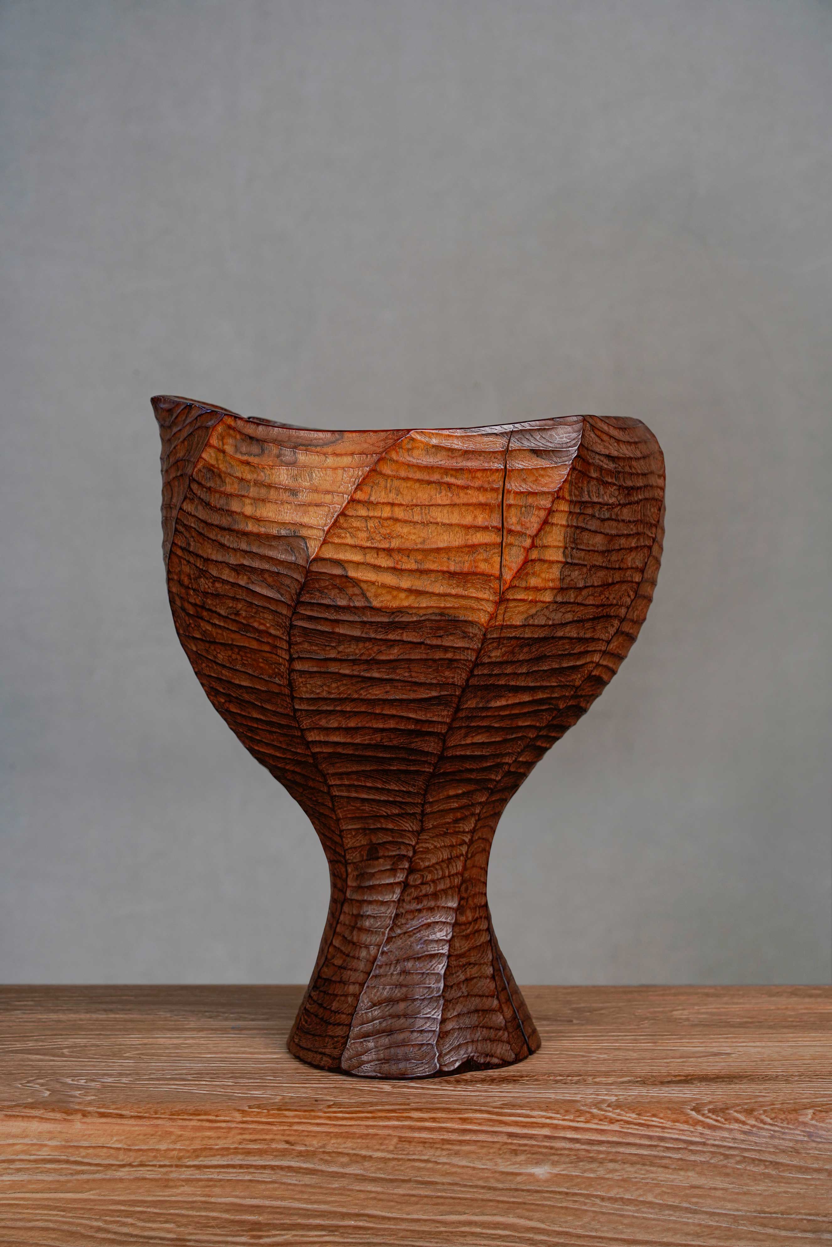 Manokwari Vase – Mary Verspoor